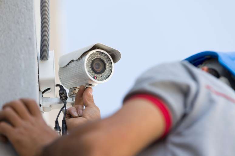SIC Code 7382 Security Systems Services SIC Code 7382 Security Systems Services